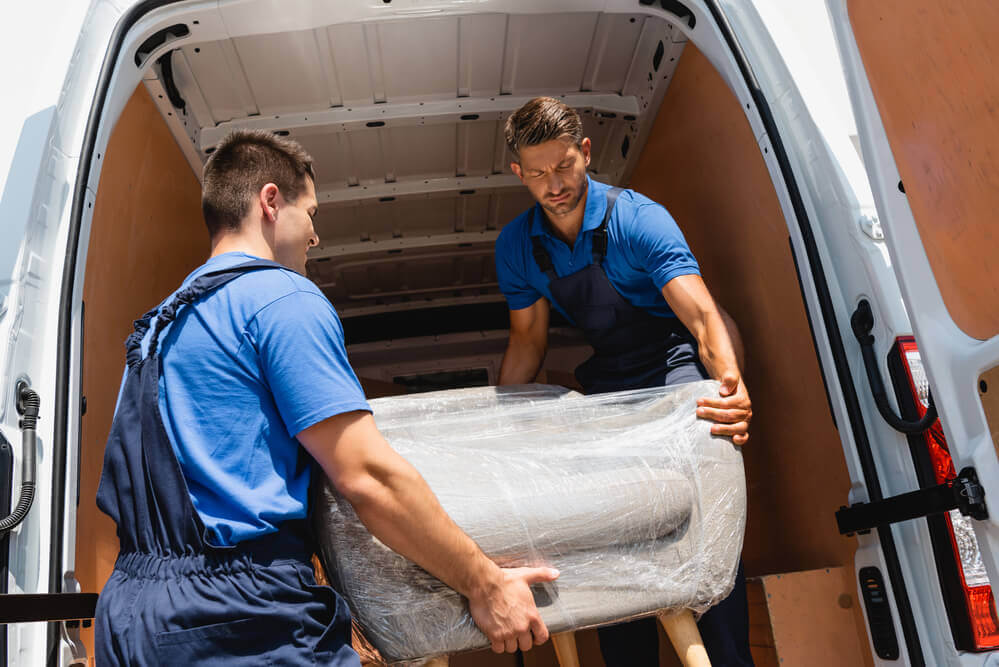 Ten Insider Tips for Selecting Your Ideal Moving Company - Pink Zebra ...