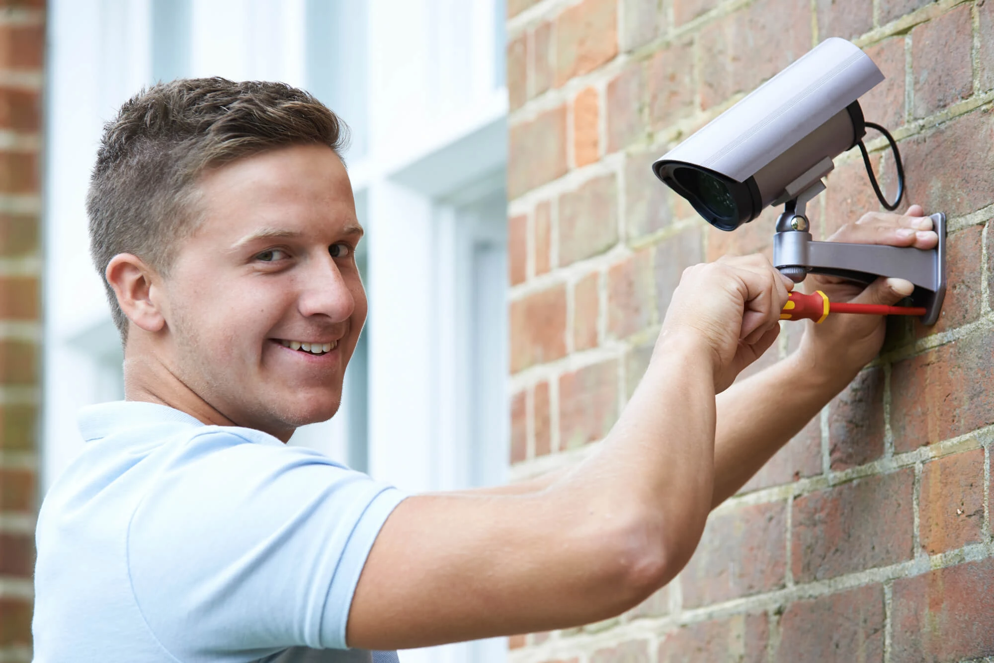 How to Assess a Potential New Home's Security?