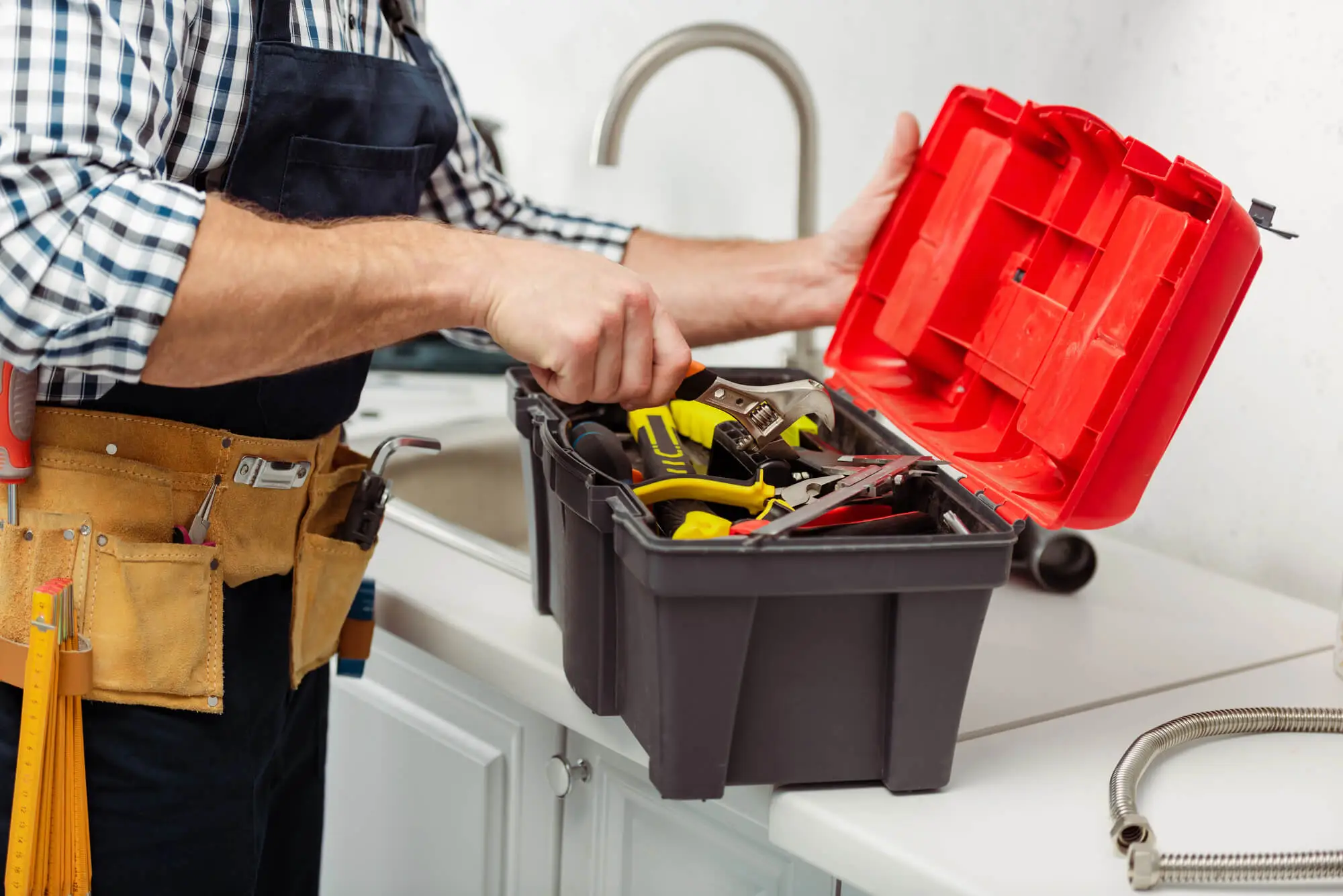 Moving Work Tools: How to Protect Them While Relocating - Pink Zebra Moving