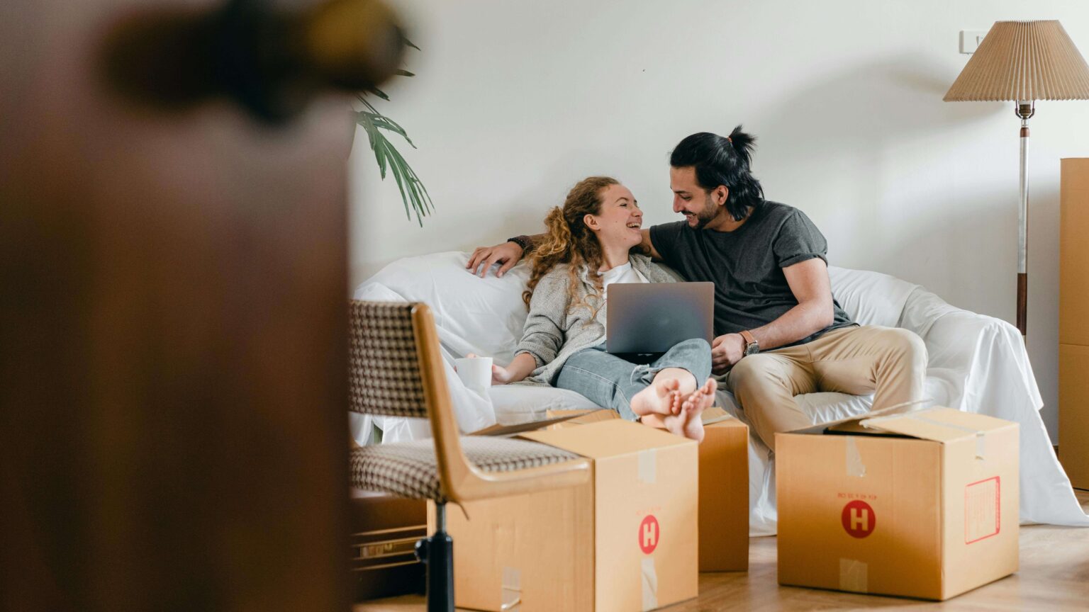 Customized Moving Checklists for Different Life Stages