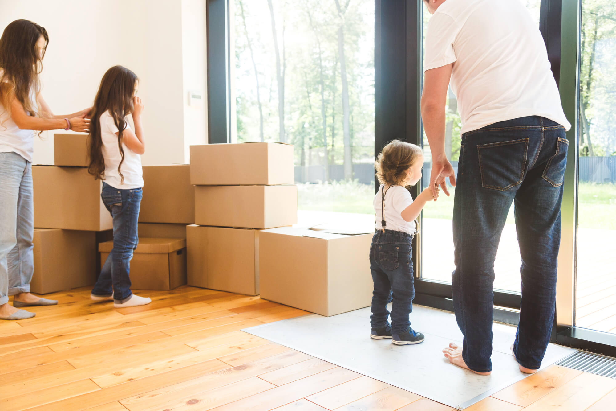 How to Move with a Large Family - Pink Zebra Moving